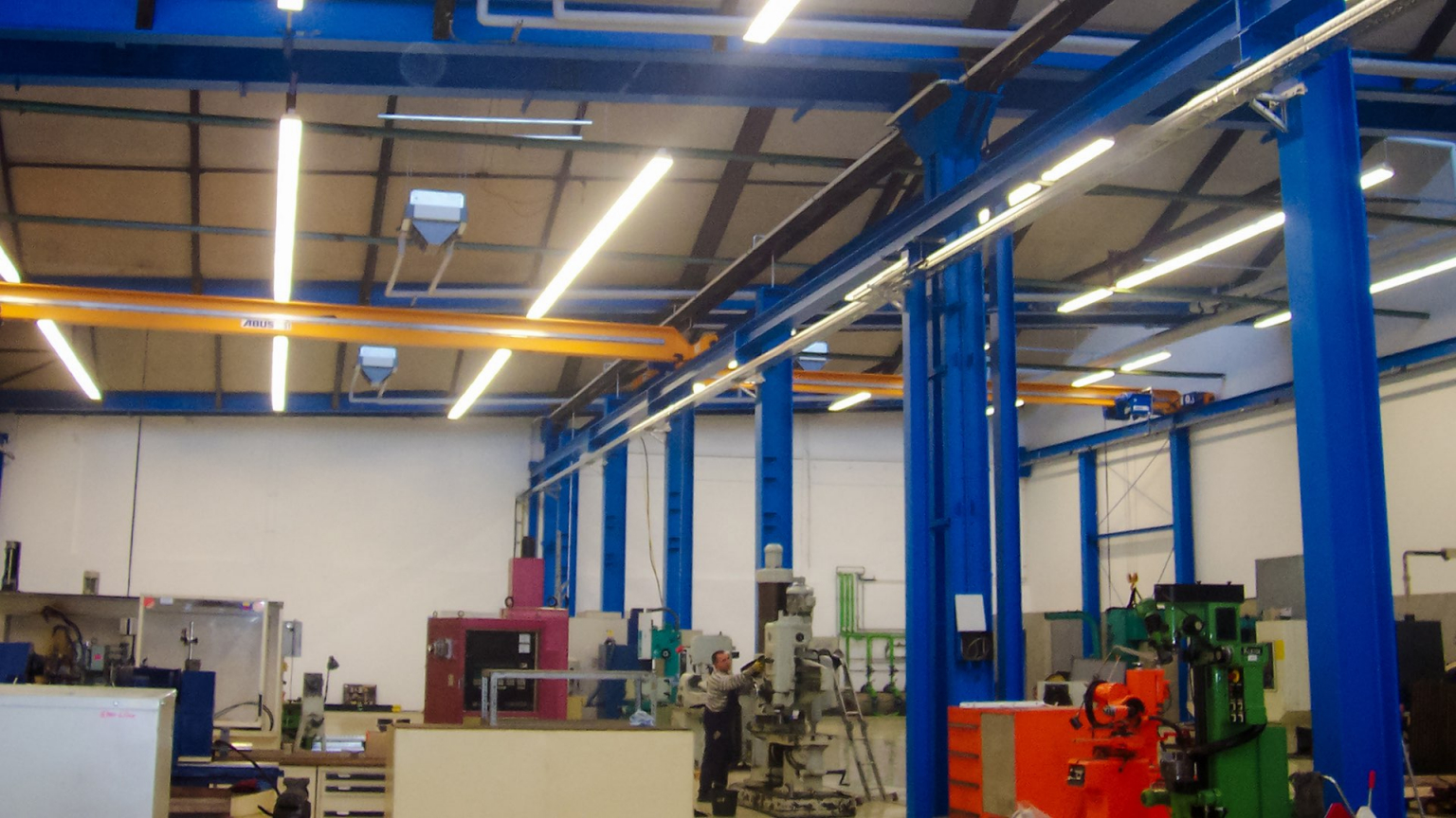 SHW Automotive - Kranbahn - Haegele-Boehm