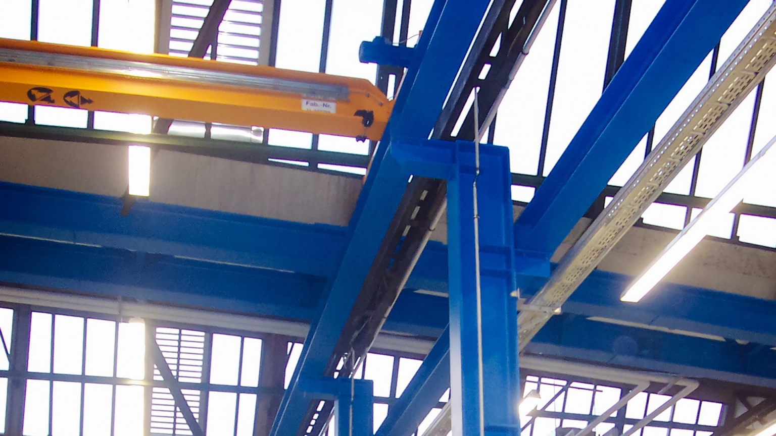 SHW Automotive - Kranbahn - Haegele-Boehm